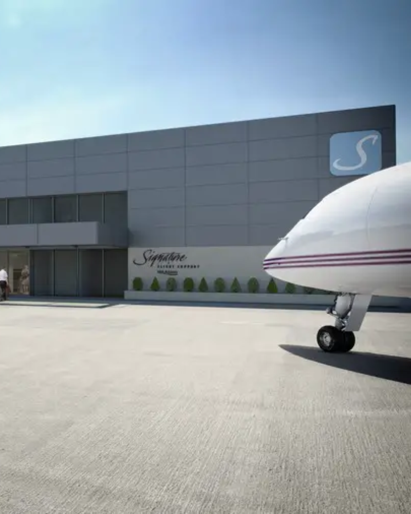 Luton Airport Chauffeur Service At Low Prices